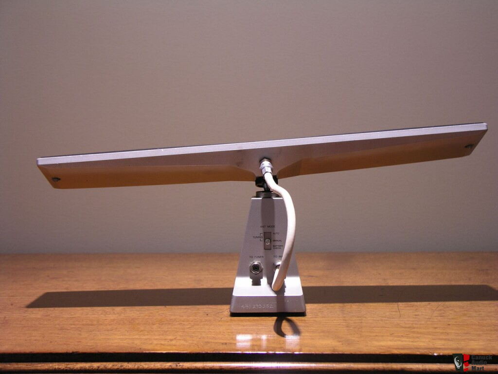 Technics Amplified FM Antenna Photo #216210 - Canuck Audio Mart