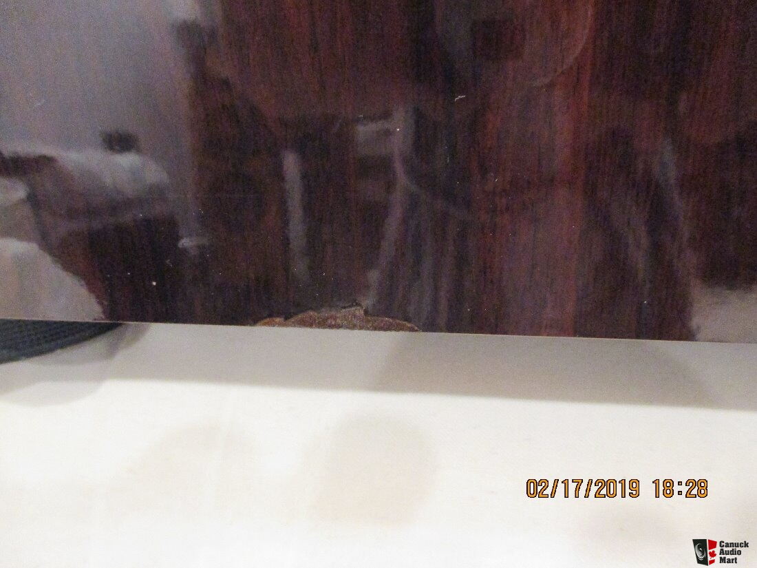 Technics SL-M2 Turntable Rosewood veneer Photo #2167079 - UK Audio Mart