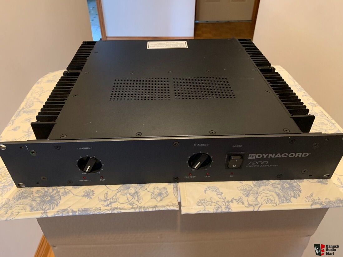 DYNACORD EV 7200 Amplifiers and Matching APX 24dB Crossovers Photo ...