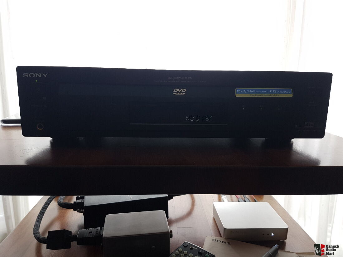 Sony DVP-S7700 For Sale - Canuck Audio Mart