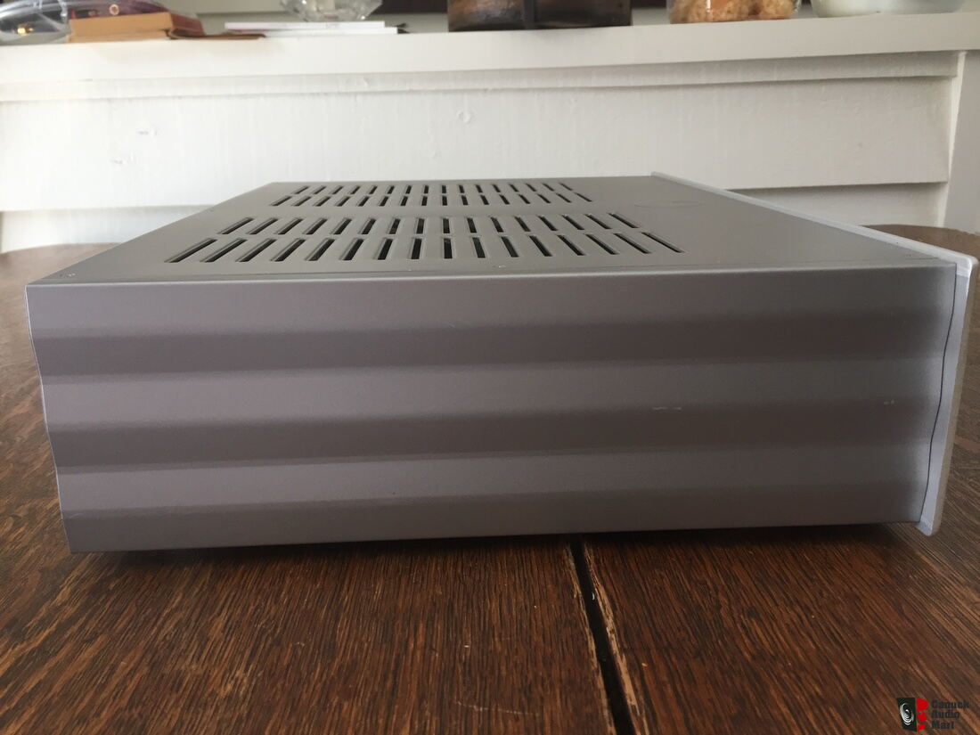 Cambridge Azur 540a Integrated amp Photo #2191252 - UK Audio Mart