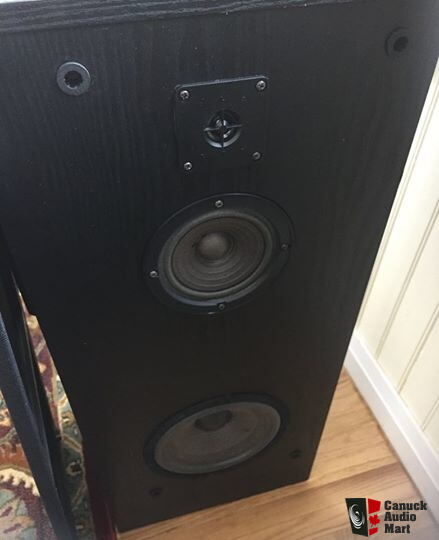 DBX SF-1000 Soundfield Speakers Photo #2195476 - UK Audio Mart