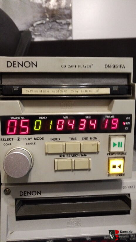 Denon DN-951FA Pro CD Player- Tested & Working. 2 CD Carts Included ...