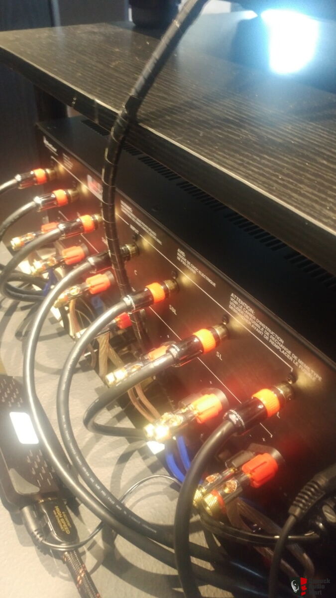 Outlaw Audio Model 7125 Photo #2203151 - Canuck Audio Mart