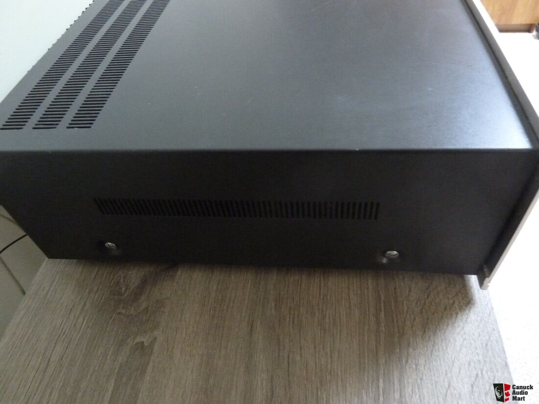 Sony STR 6200f receiver Photo #2211735 - Canuck Audio Mart
