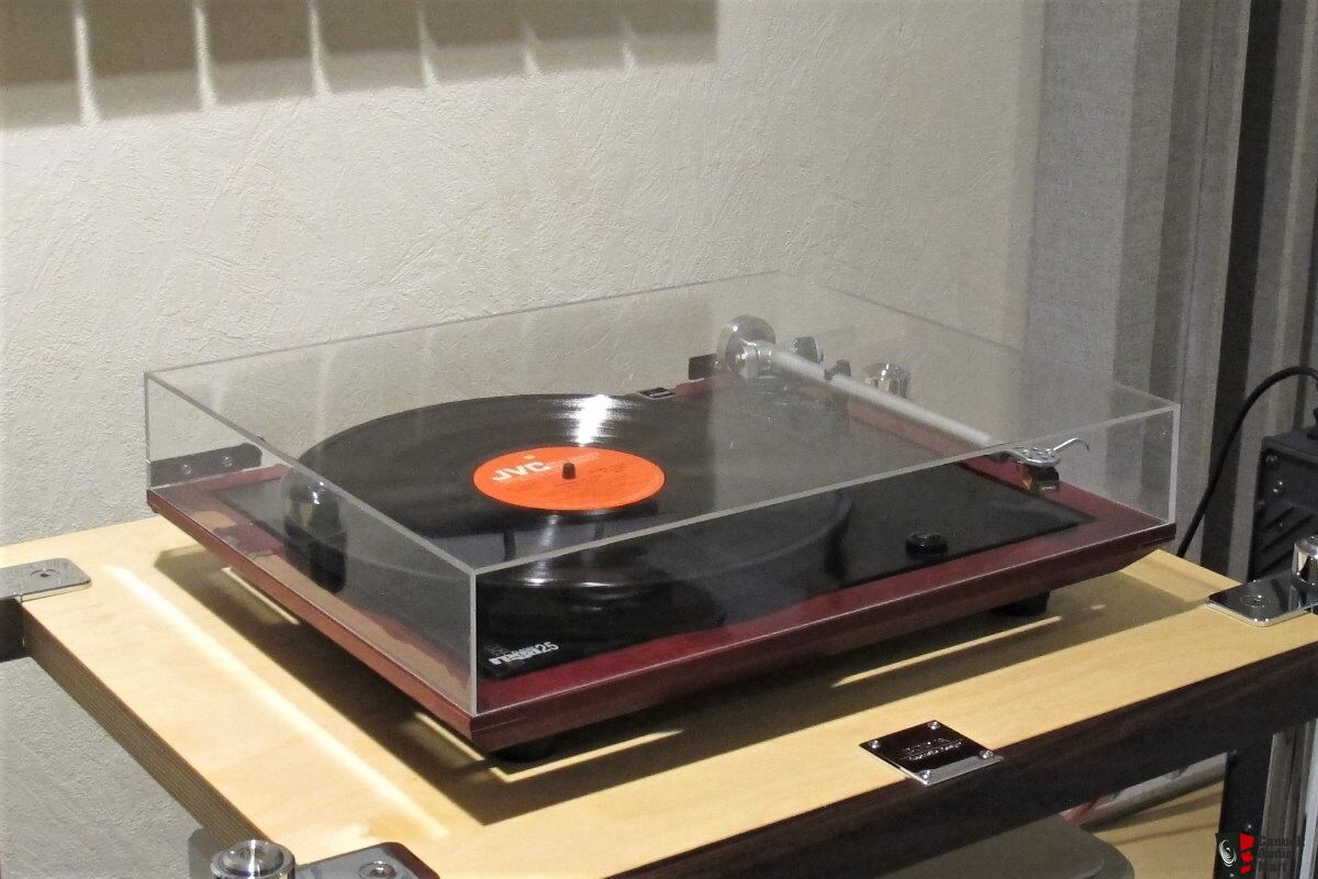 Rega Planar 25 + RB-600 + Audio Technica AT-140LC - EXCELLENT (SOLD TO ...