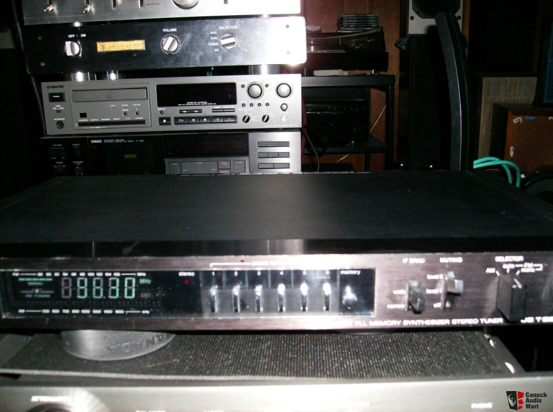 Sanyo Plus Series T55 Digital Tuner Photo #2214968 - UK Audio Mart
