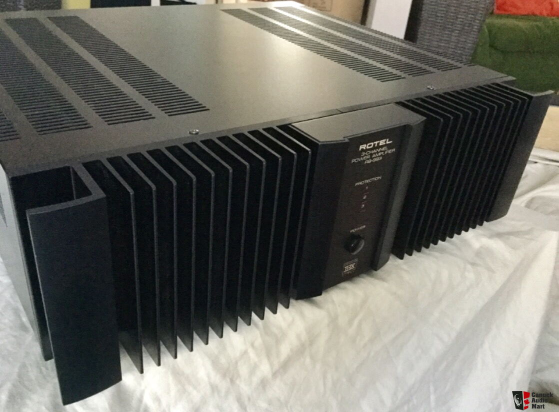 Rotel RB-993 3-channel, 200wpc amp / balanced & unbalanced inputs Photo ...