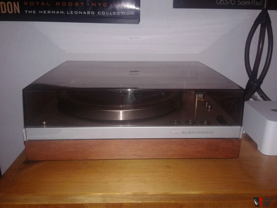 Philips 212 Electronic Turntable Photo #2215601 - UK Audio Mart