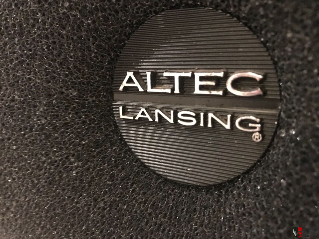 Altec Lansing Model 15 Vintage Speakers Photo #2195296 - Canuck Audio Mart