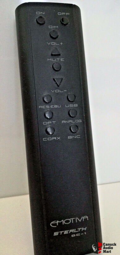 Emotiva Stealth DC-1 Preamp/DAC/Headphone Amp Photo #2229046 - Canuck ...