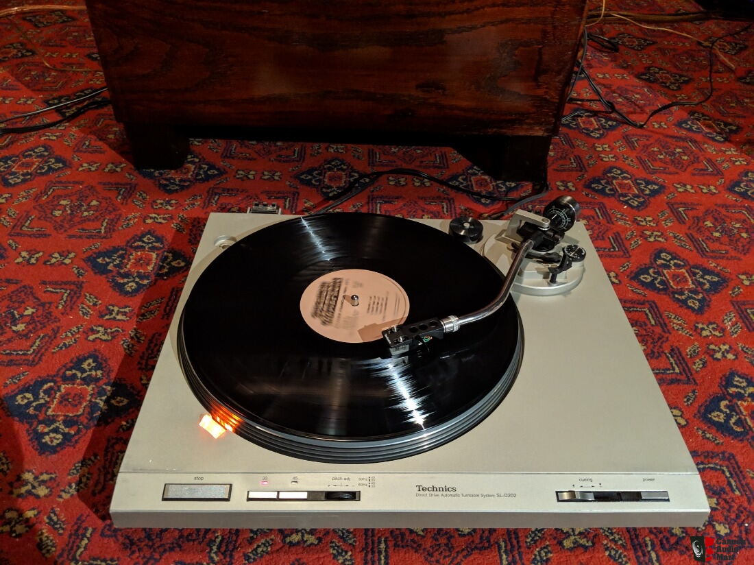 Technics SL-D202 direct drive turntable with Stanton L727E cartridge ...