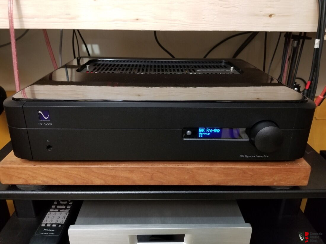 PS Audio BHK Pre Amplifier Excellent Condition Photo #2236566 - Canuck ...