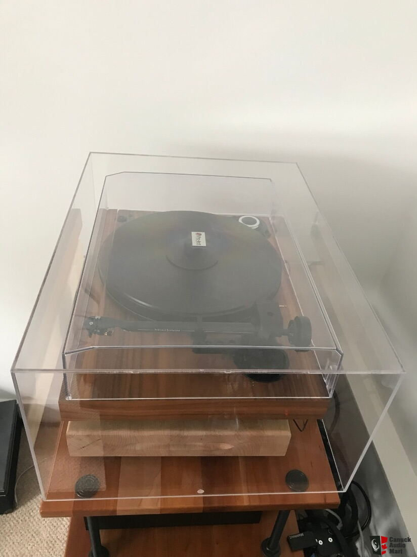 Pro-Ject 2-Xperience SB Turntable Photo #2238226 - Canuck Audio Mart