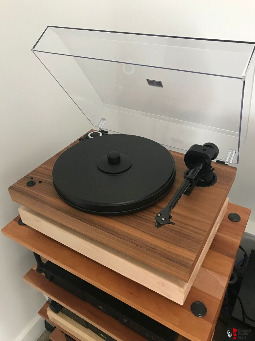Pro-Ject 2-Xperience SB Turntable For Sale - Canuck Audio Mart
