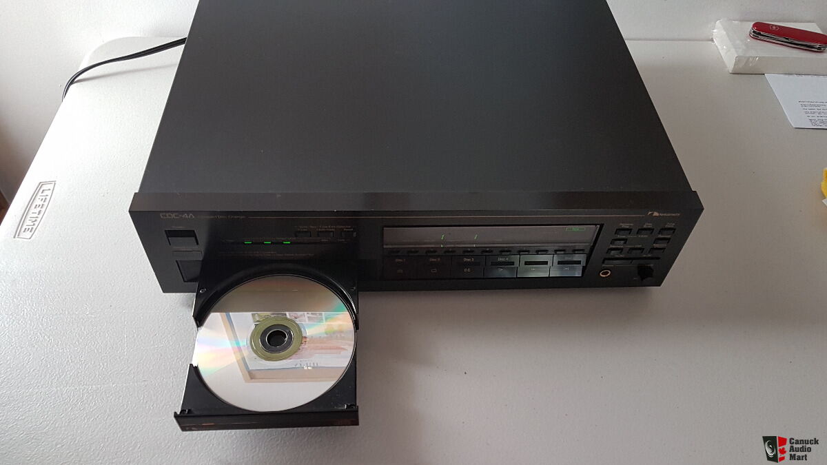 Nakamichi CDC-4a CD Player Photo #2249394 - UK Audio Mart