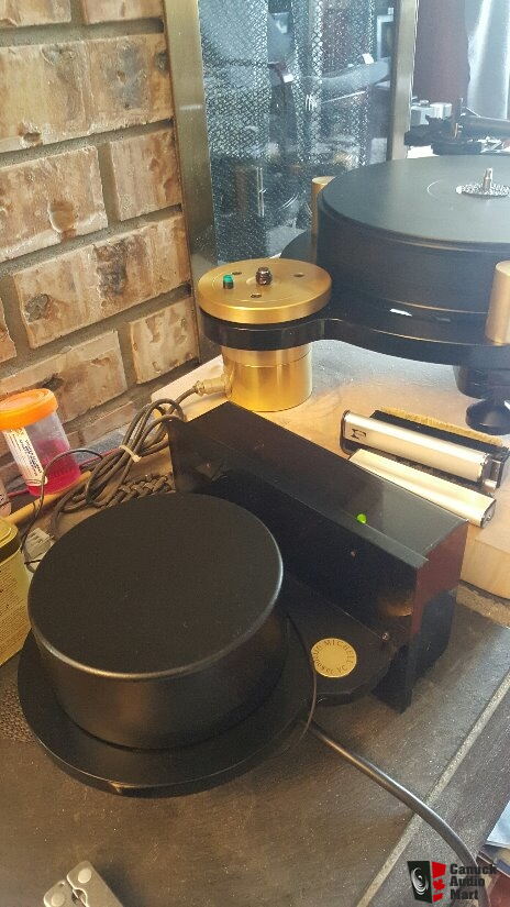 J A Michell Orbe SE turntable Photo #2253239 - Canuck Audio Mart