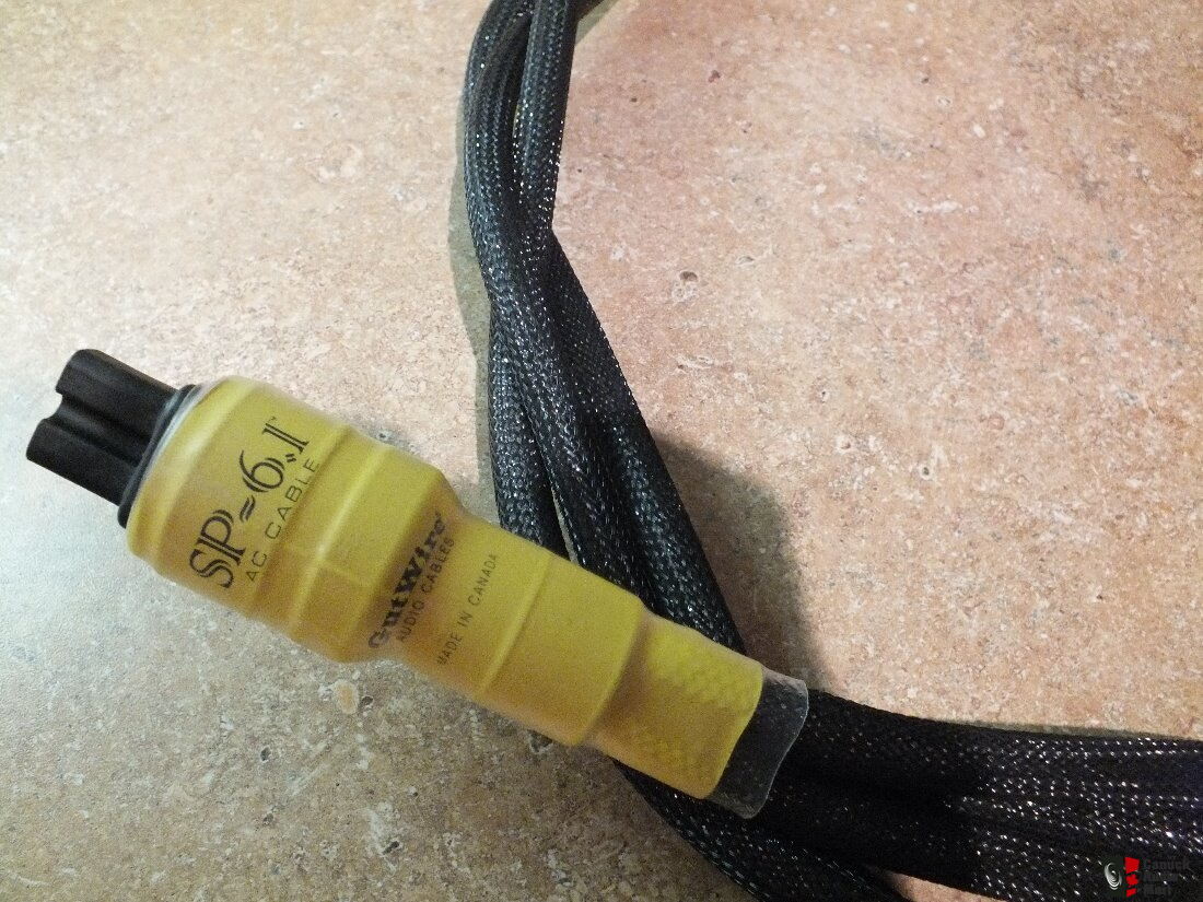 2.0m (6'6") Gutwire SP-6.1 AC power cord- 15Amp Photo #2258555 - Canuck ...