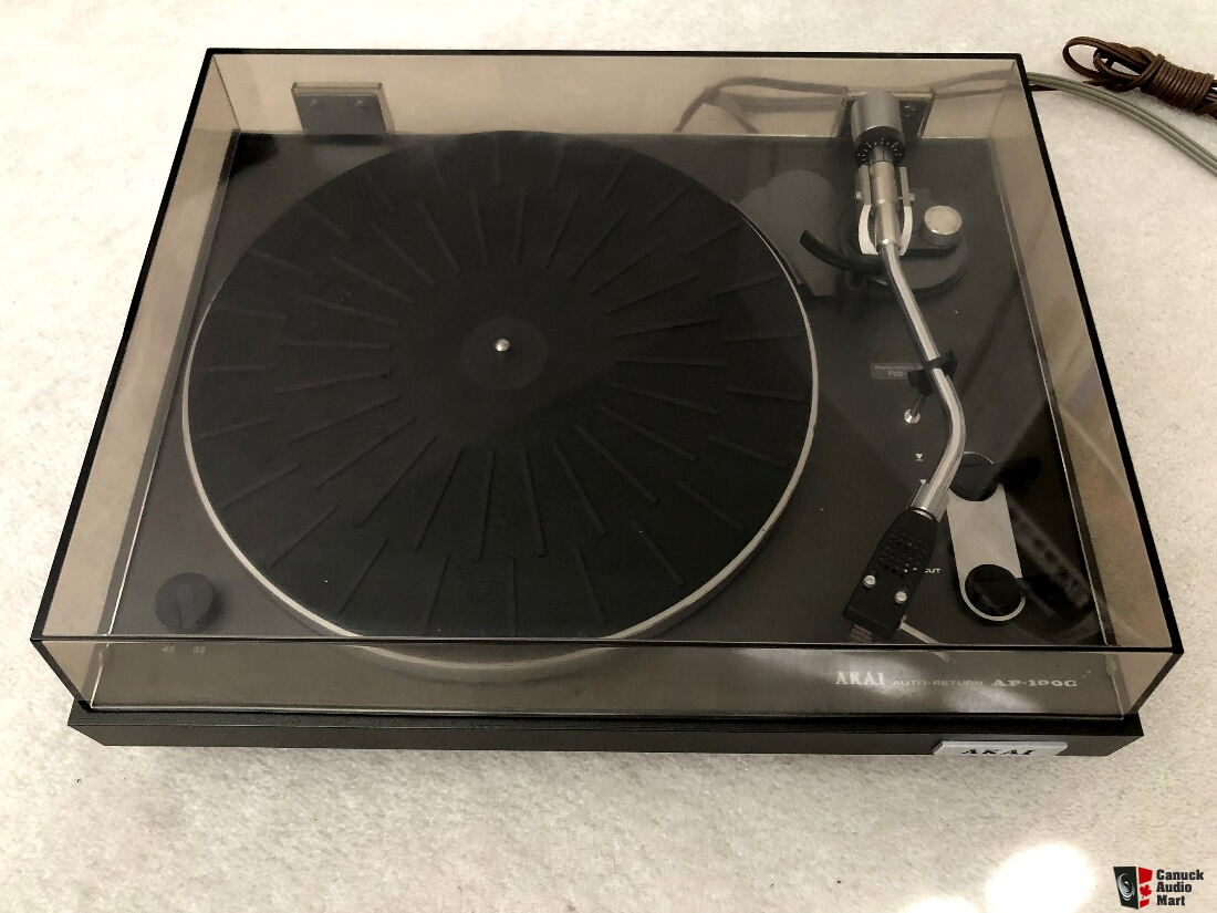 Akai AP-100C Belt Drive Turntable in Black - Excellent Condition Photo ...