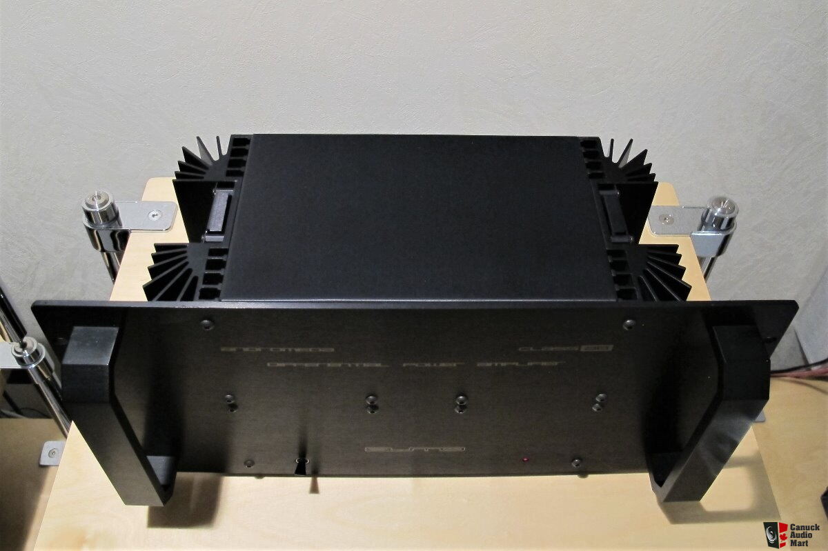 SUMO Andromeda power amplifier - NEAR MINT (SOLD TO DAVE) !!! Photo ...