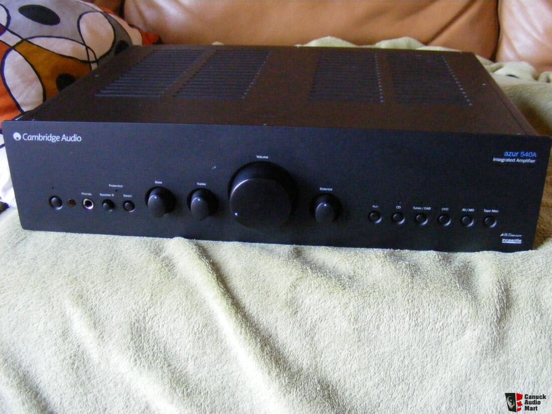 Cambridge Audio Azur 540A V2 in Black Photo #2276131 - US Audio Mart