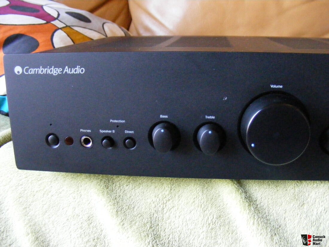 Cambridge Audio Azur 540A V2 in Black Photo #2276132 - UK Audio Mart