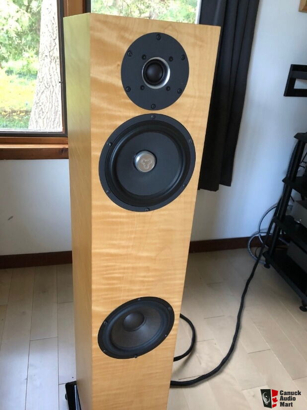 Kudos Cardea C30 - Distressed Sycamore Finish Photo #2277466 - US Audio ...