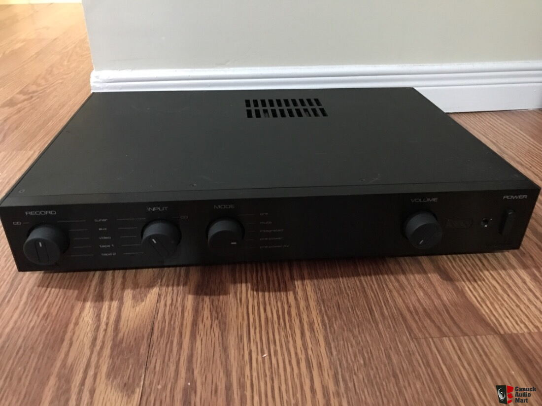 Audiolab 8200A integrated amplifier Photo #2279853 - Canuck Audio Mart