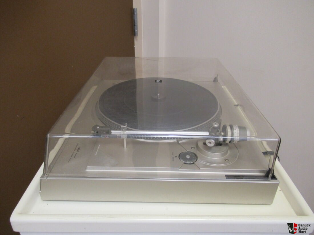 Dual CS 607 Stereo Turntable Record player with ortofon Cartridge Photo ...