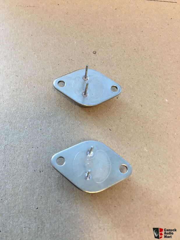 NEC B545A / NEC D118A / Sanken 2SC1115 - T03 Transistors Photo #2296018 ...