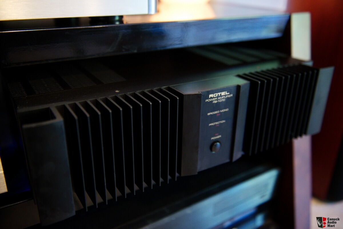 Rotel Rb1070 power amp, RC972 Pre Amp Photo #2298165 - Aussie Audio Mart