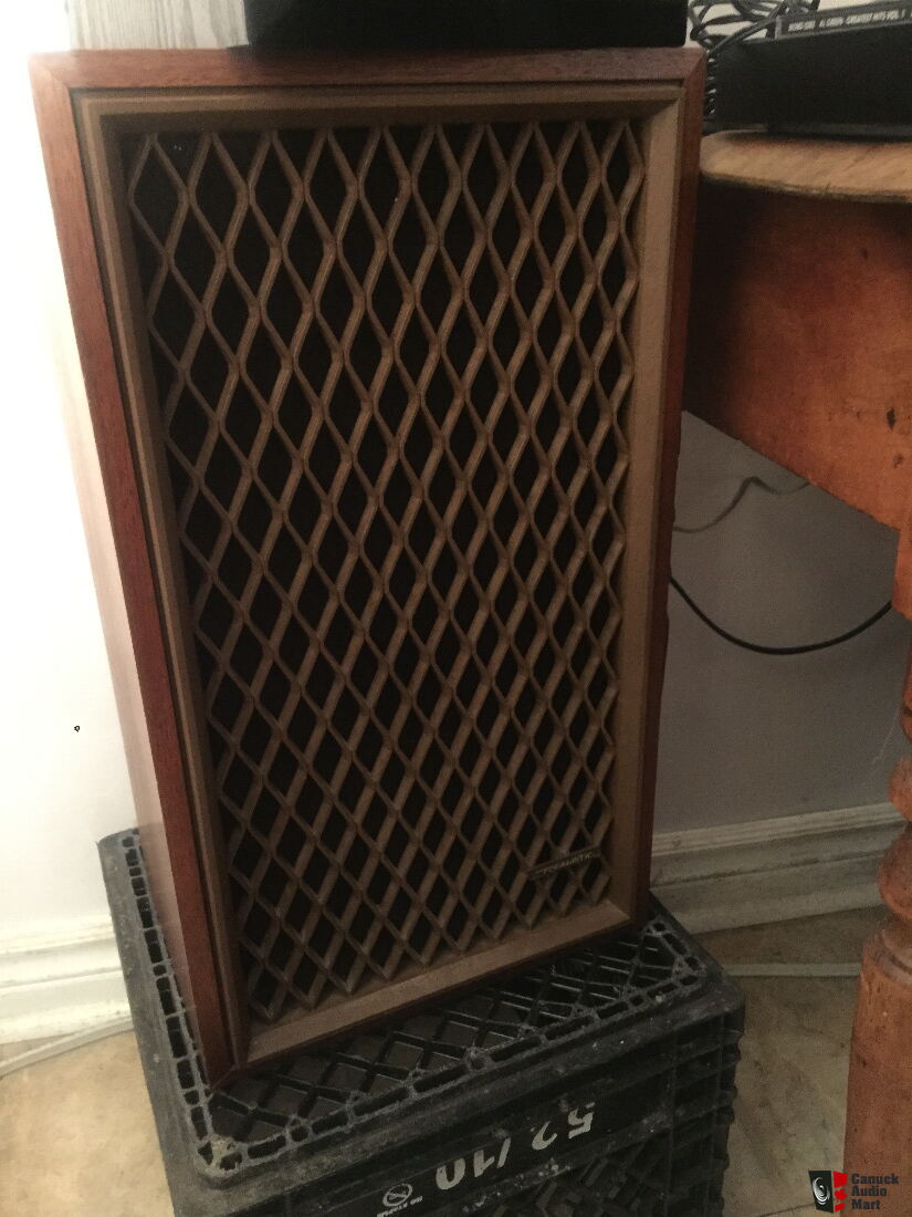 Realistic Nova 5 speakers Photo #2298359 - Canuck Audio Mart
