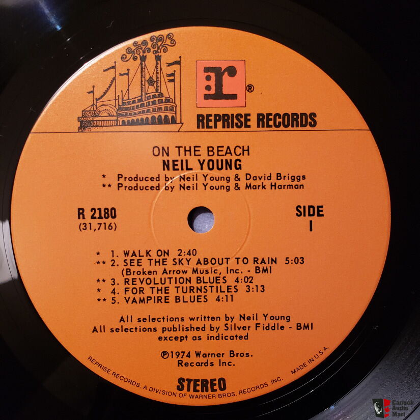Neil Young vinyl collection Photo #2306121 - UK Audio Mart