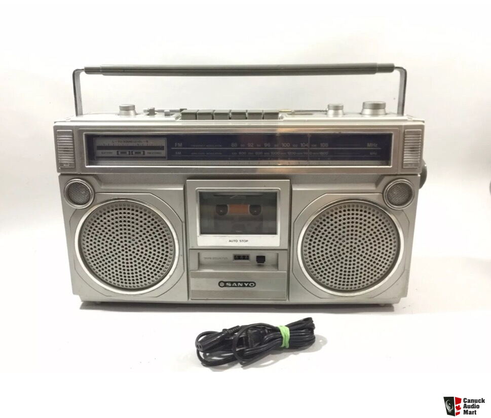 Rare Sanyo M-9924 Am/Fm boombox cassette radio Photo #2311929 - US ...