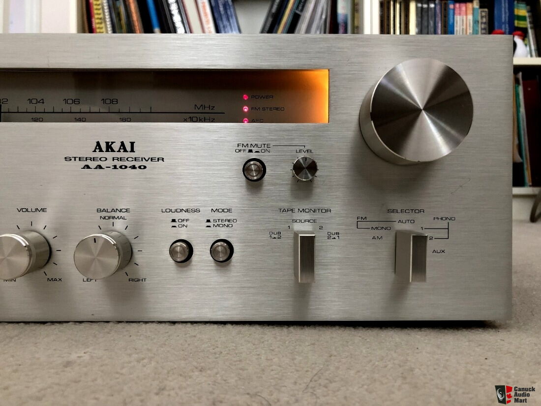 Akai Stereo Receiver AA-1040 in Excellent Condition with User's Manual ...