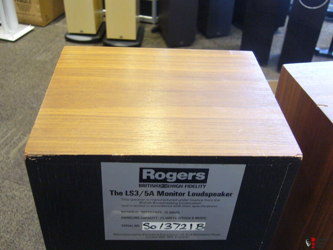 Rogers LS3/5A 15 Ohm early serial nos : 13721 Photo #2318787 - Canuck ...