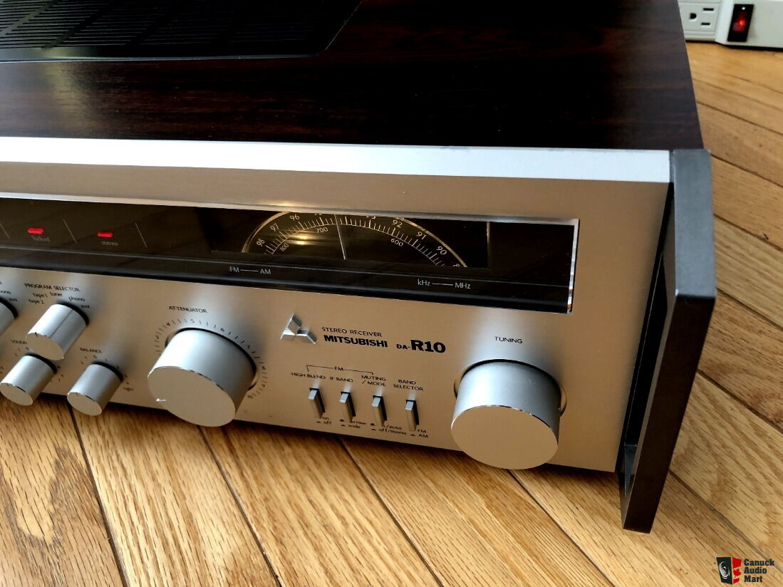 Mitsubishi DA-R10 Stereo Receiver in Pristine Condition Photo #2323739 ...