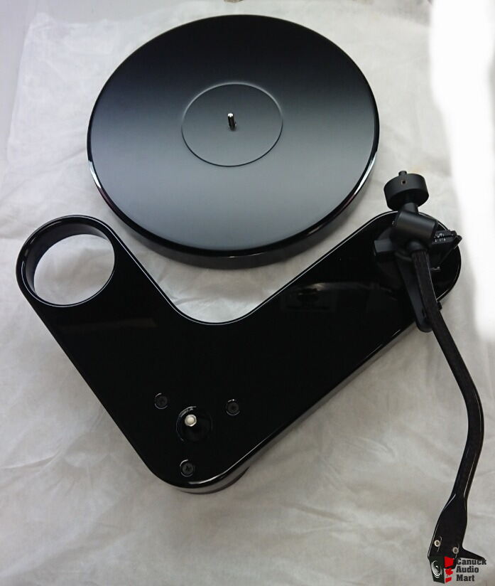 Project RPM3 Turntable Photo #2326458 - Canuck Audio Mart