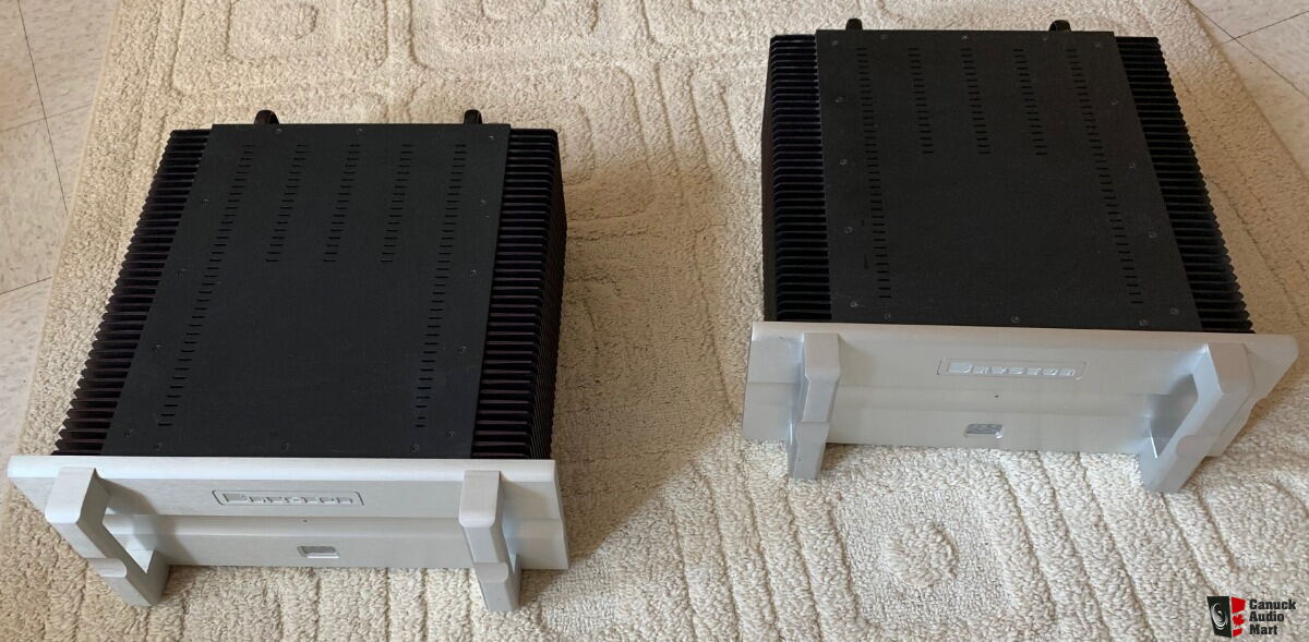 Bryston 28B (pair) Solid State amplfier, one kilo watts each Photo ...