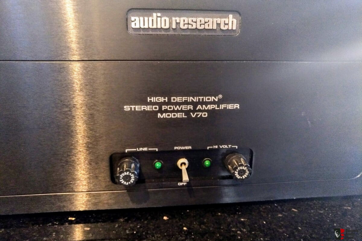 Audio Research V70 Hybrid Audio Amplifier Photo #2334439 - US Audio Mart
