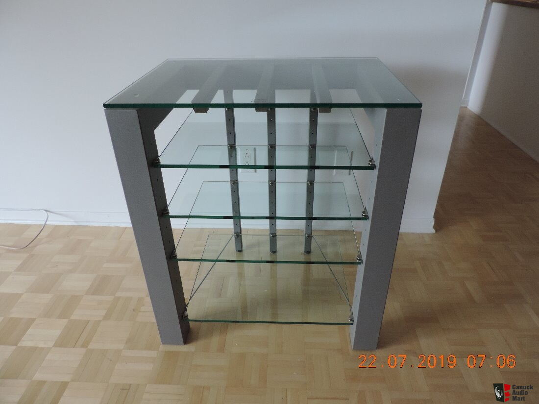 Schroers & Schroers Focus 72 audio stand Photo #2339258 - UK Audio Mart