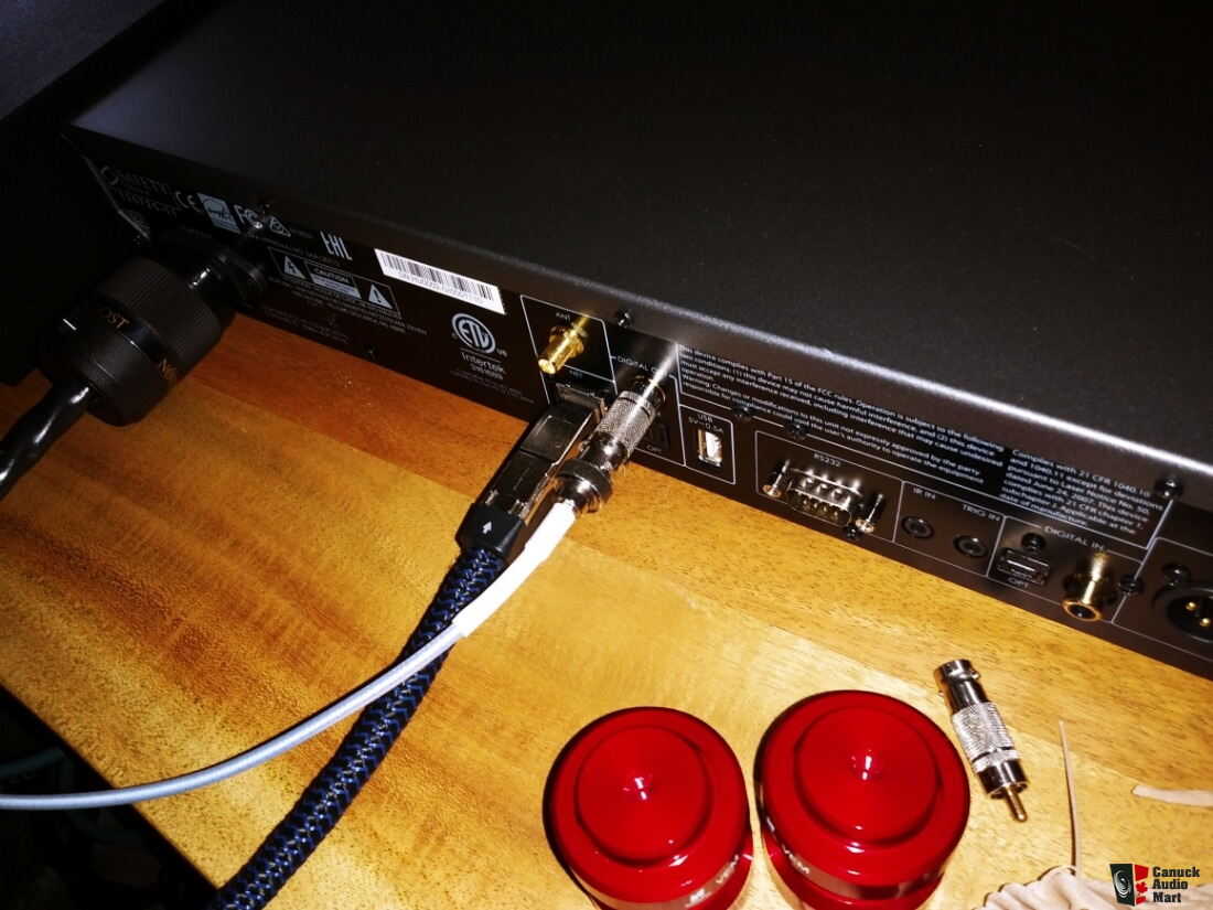 ARCAM cds50 streamer/DAC/sacd player........ outstanding sound....$1120 ...