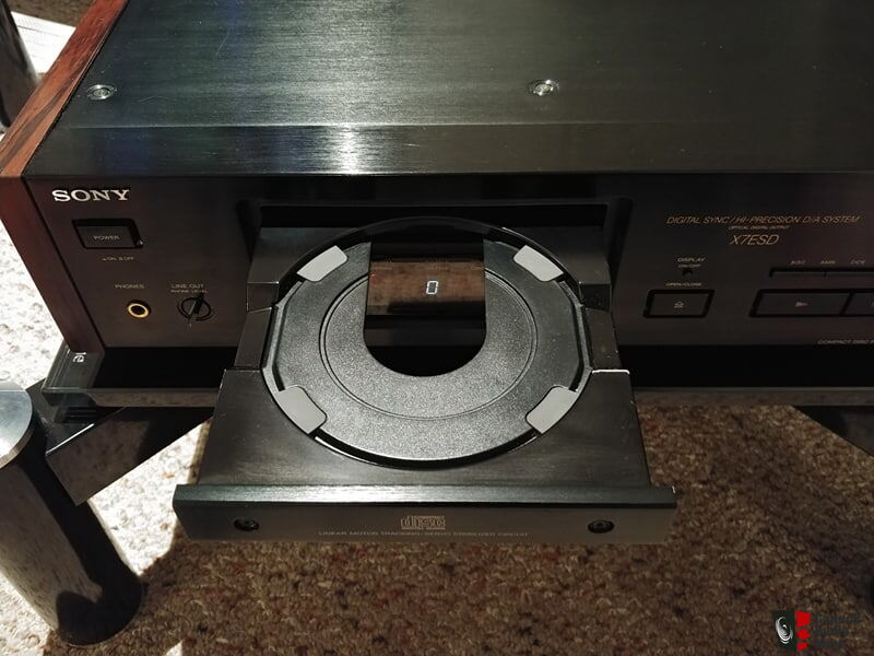 Sony CDP-X7ESD The Legend! Photo #2341837 - Canuck Audio Mart