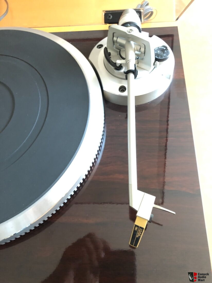 Technics SL-M2 Turntable Rosewood veneer Photo #2346148 - UK Audio Mart