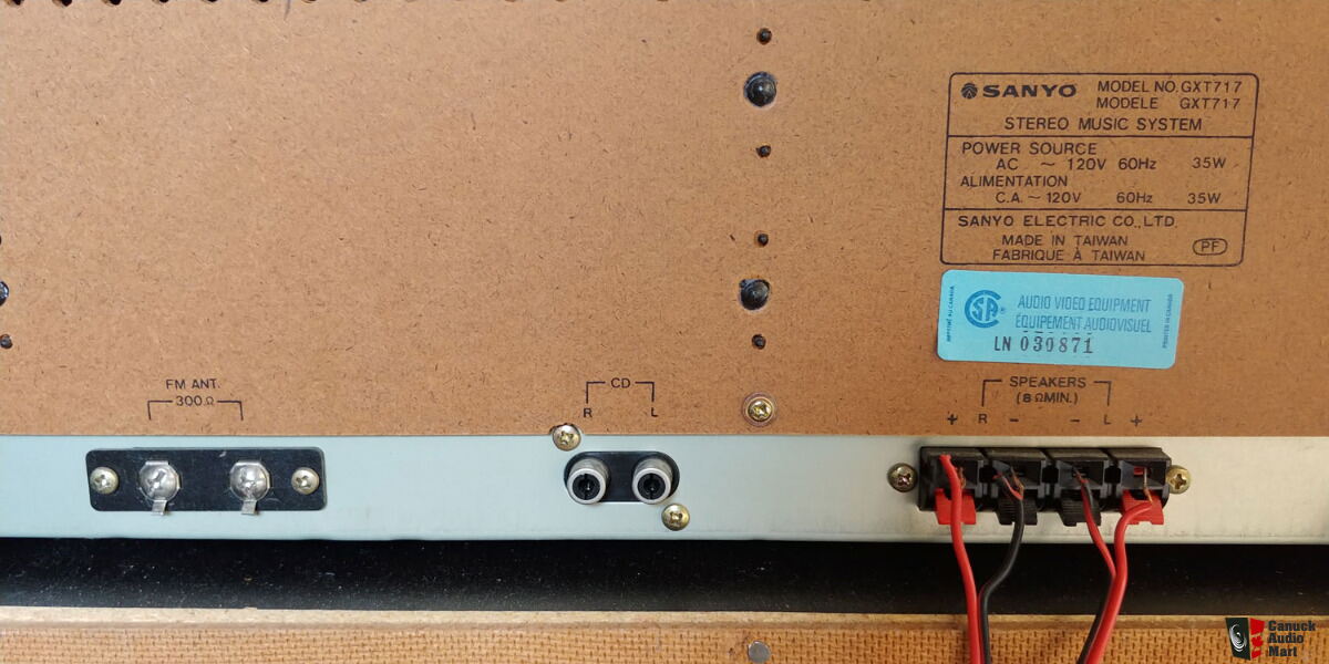 Sanyo GXT717 Vintage Sereo Music System with speakers, for the starter ...