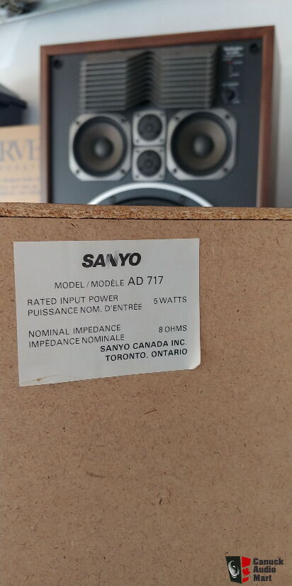 Sanyo GXT717 Vintage Sereo Music System with speakers, for the starter ...