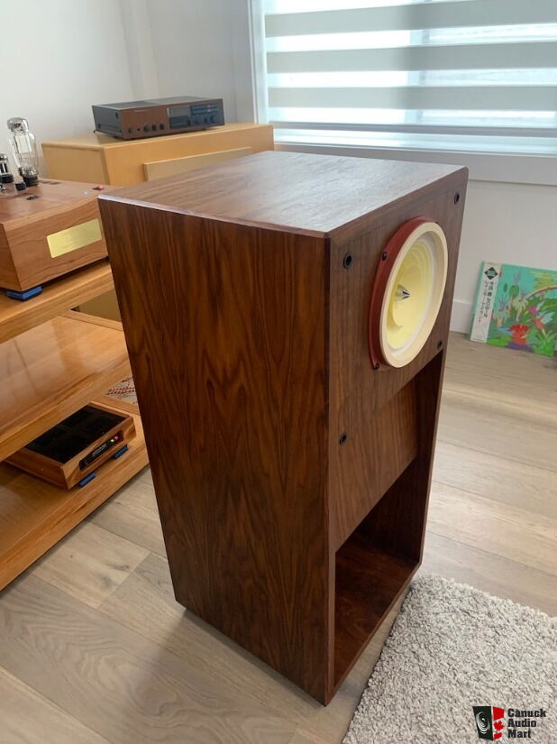 Coral Beta 8" NOS speakers in stunning Russian birch cabs Photo ...