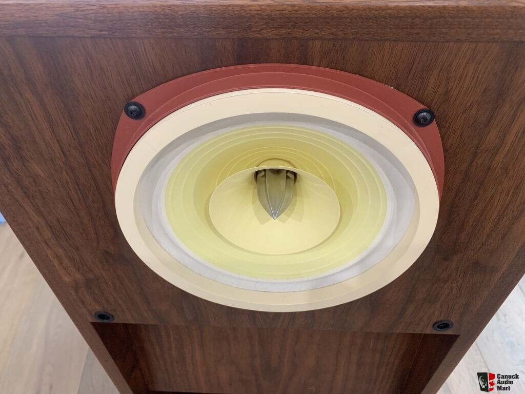 Coral Beta 8" NOS speakers in stunning Russian birch cabs Photo ...
