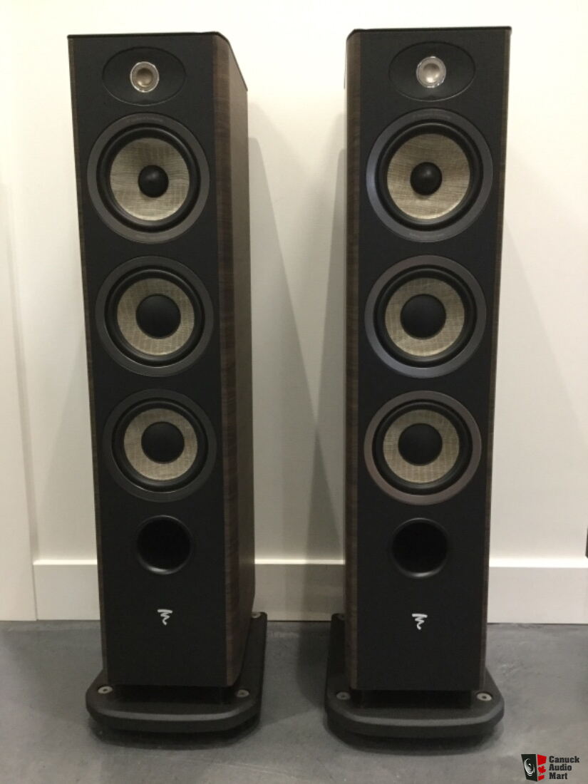 Focal Aria 926 Speakers in Moyer Finish Photo #2366606 - Canuck Audio Mart