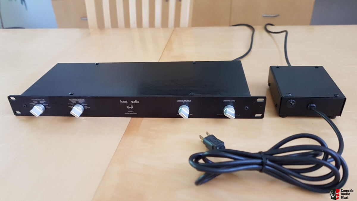 Forte Model 2 Class A Preamp For Sale - Canuck Audio Mart